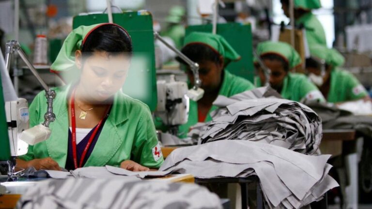 මිනුවන්ගොඩ Brandix හි සේවක සේවිකාවෝ 133කට පැපොල – Sri Lanka Mirror ...